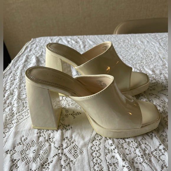 Bershka | Shoes | Bershka Cream Platform Heels | Poshmark